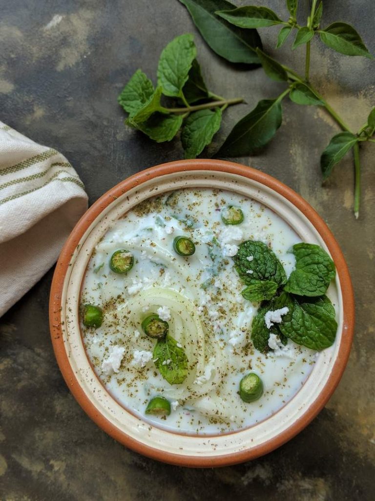 Cucumber Mint Raita | Indian style Cucumber Mint Yogurt