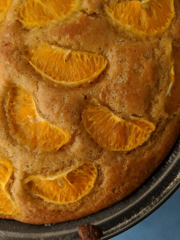 Sunshiny Mandarin Orange Cake with Whole Wheat Flour & Olive oil